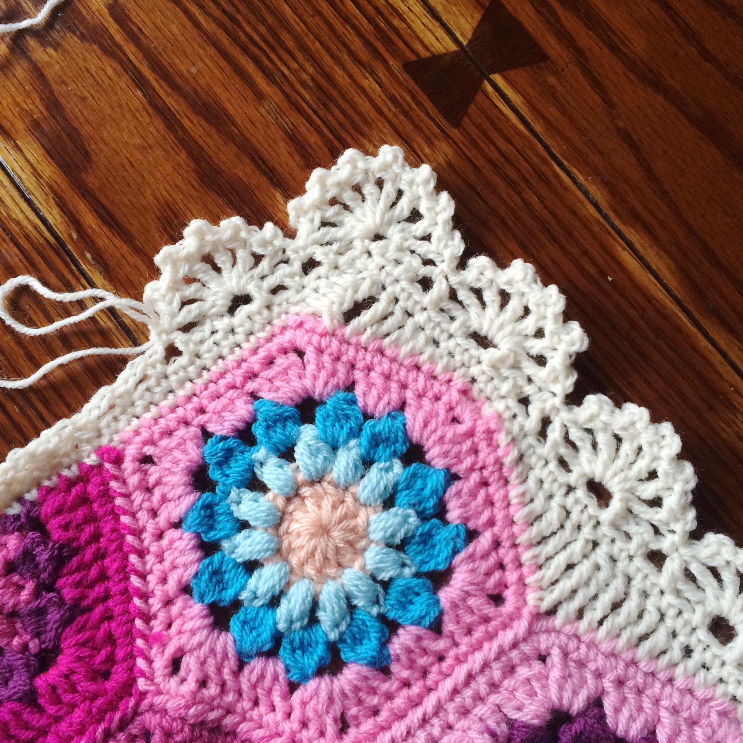 25 Crochet Borders for Blankets - KnitterKnotter