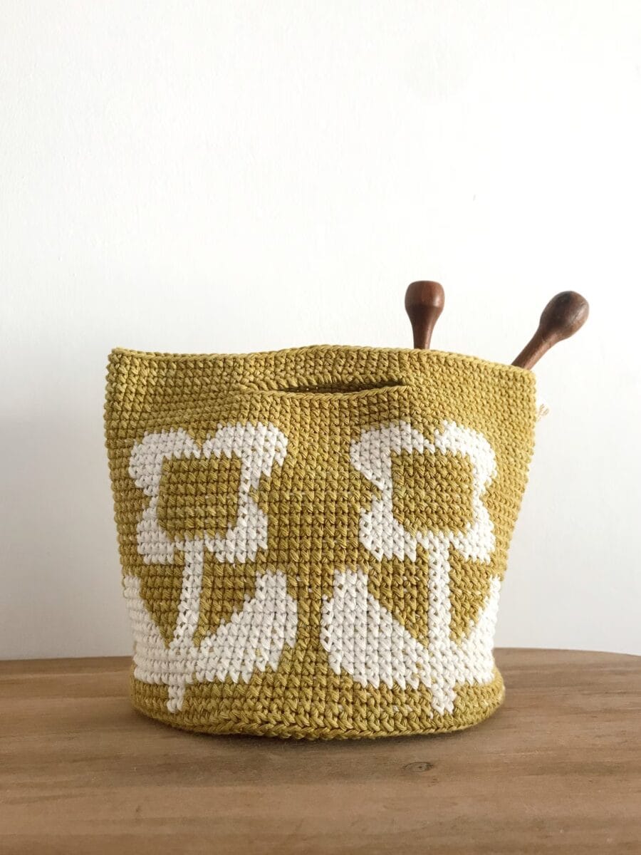 24 Free Tapestry Crochet Patterns & Tips for Beginners! - KnitterKnotter